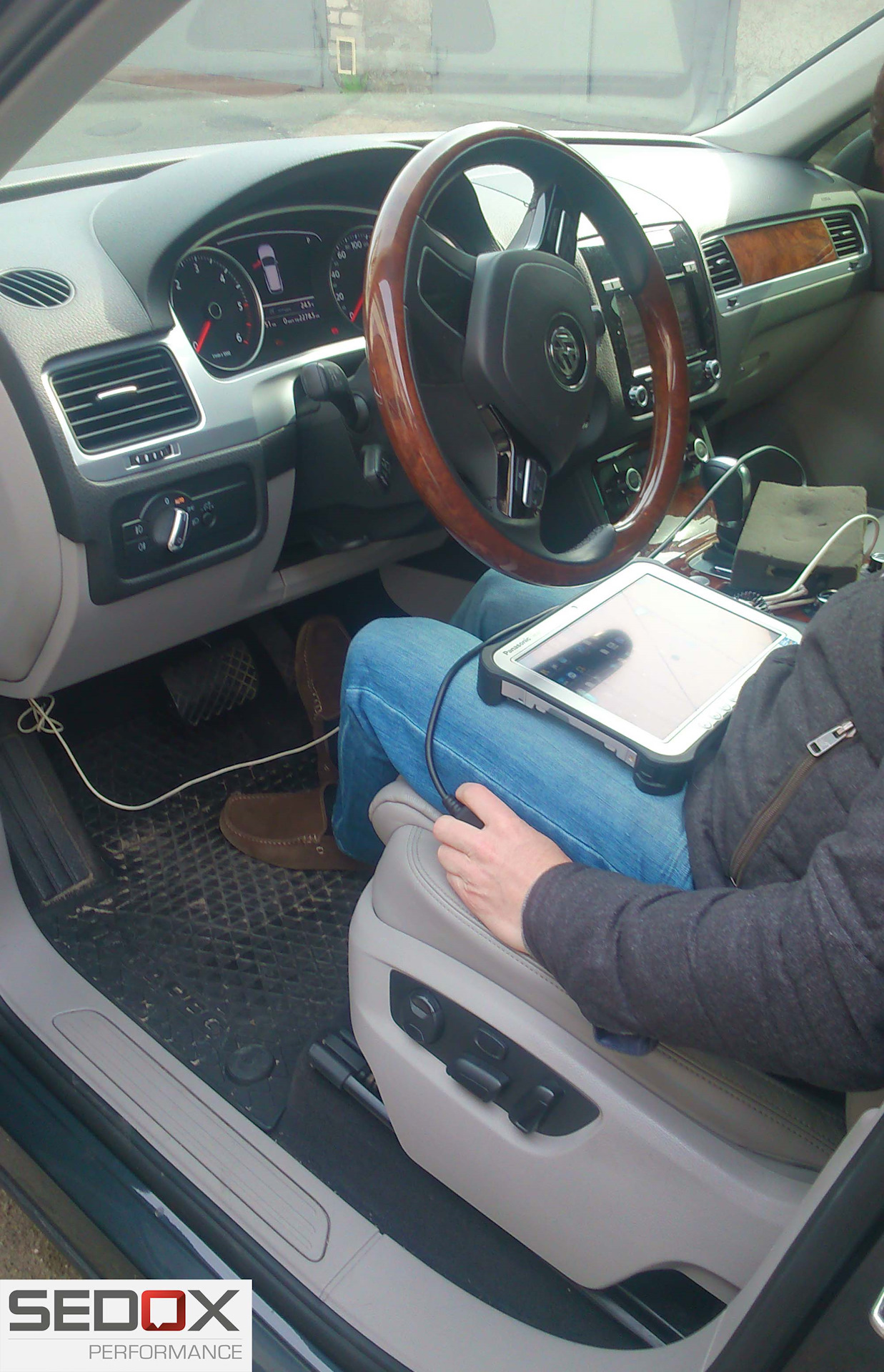 Доработка Volkswagen Touareg NF от Sedox-Performance — Forcars.pro на ...