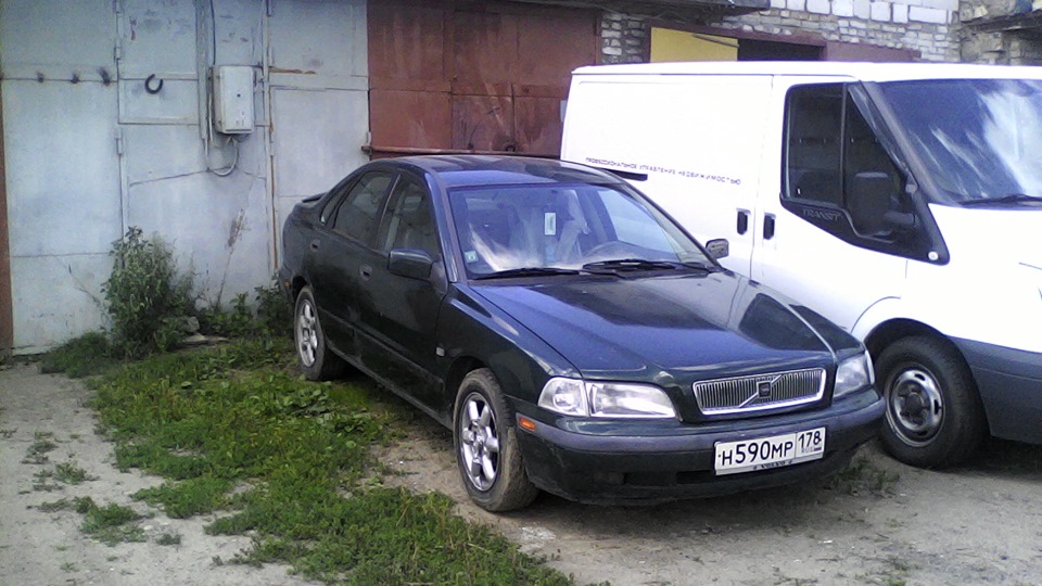 Volvo S40 (1G) 1.6 бензиновый 1998 | Темно зеленая S40 на DRIVE2