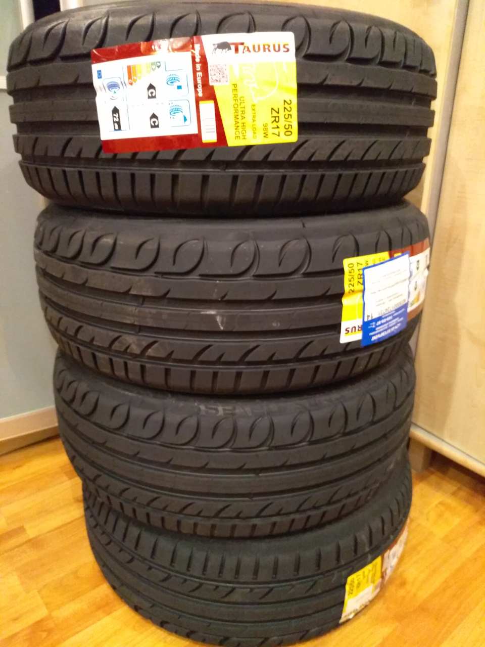 Летние шины Taurus ULTRA HIGH PERFORMANCE 225/50R17 98 W — Ford Galaxy ...