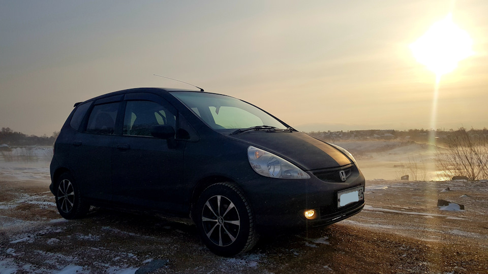 Help me. — Honda Fit (1G), 1,3 л, 2001 года | поломка | DRIVE2