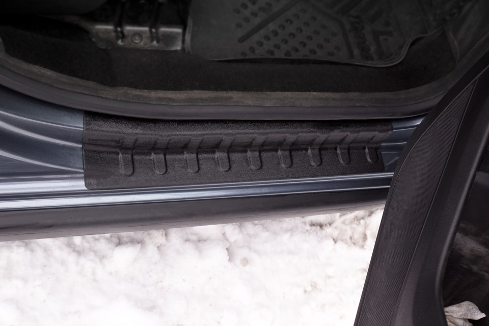 Новое изделие: Накладки на внутренние пороги дверей Citroen Berlingo ...