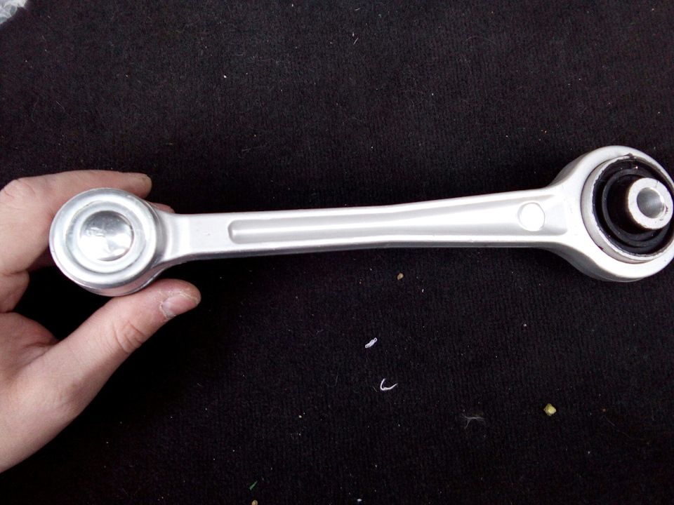 Стучит, дятел алюминиевый, е53 х5 задние рычаги. — BMW X5 (E53), 3 л ...