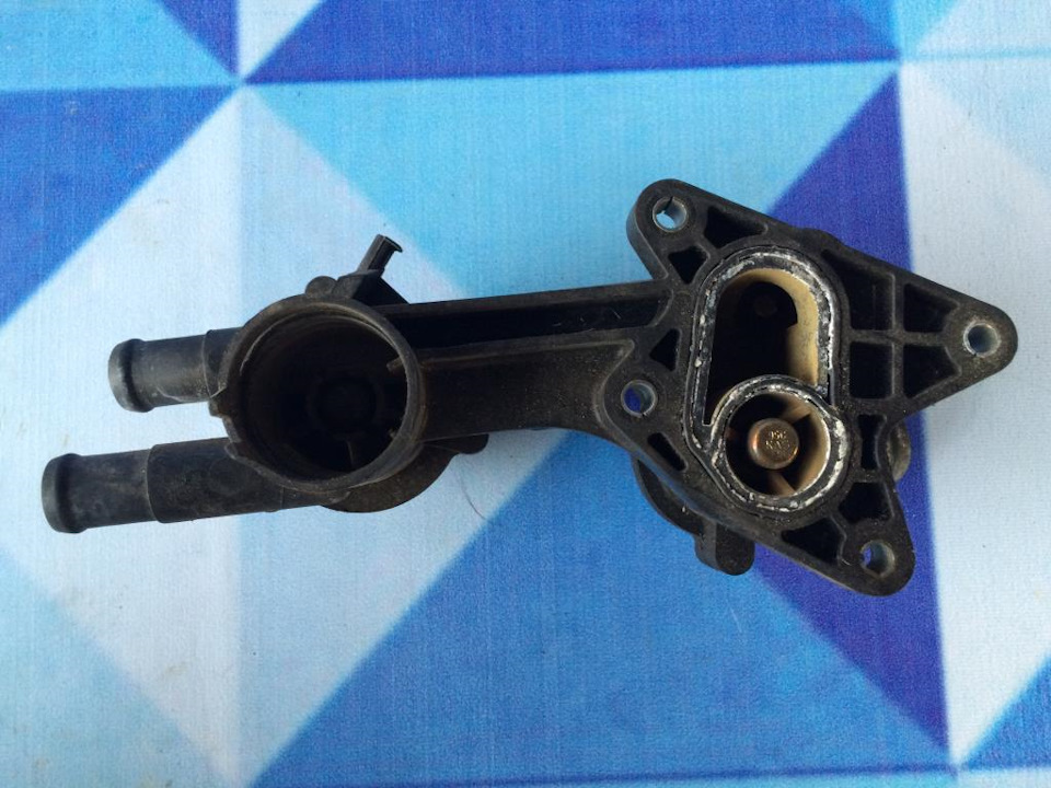 03C 121 111 H / 03C121026N / 03C 121 026 N / Корпус термостата ...