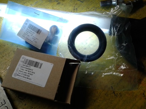 8V0698647 Комплект направляющих втулок VAG | Запчасти на DRIVE2