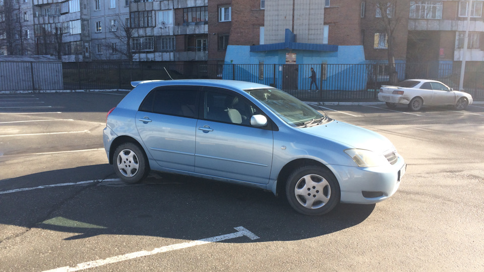 Toyota Corolla RunX 1.5 бензиновый 2003 | на DRIVE2