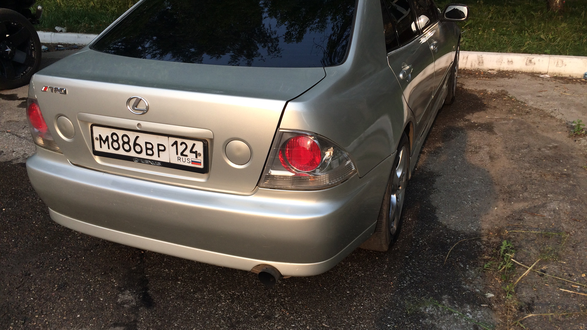 Toyota Altezza 2.0 бензиновый 1999 | TRD на DRIVE2