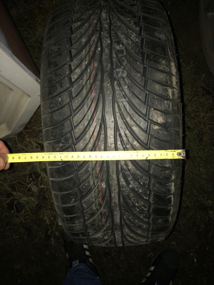 №105. Резина Riken Raptor ZR (245*35 R20) — Toyota Camry (XV50), 2 л ...