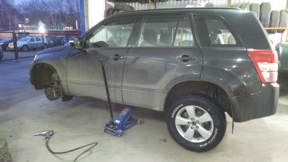 Hankook RF10 Dynapro ATm 235/65 R17 103T — Suzuki Grand Vitara (2G), 2 ...