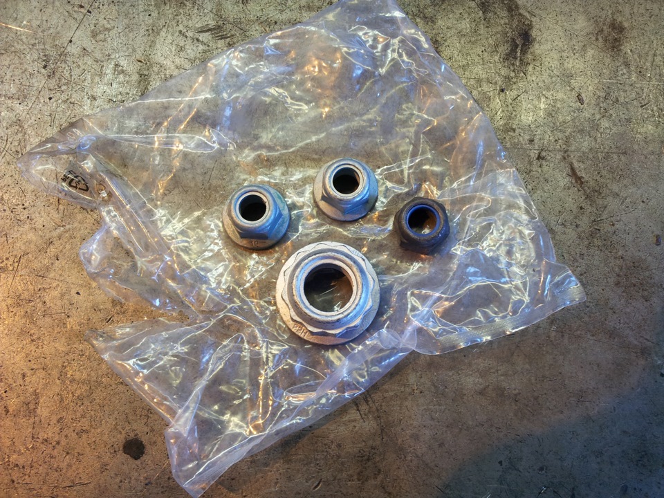 Подшипник ступичный передний, стойки стабилизатора заднего и вентилятор ...