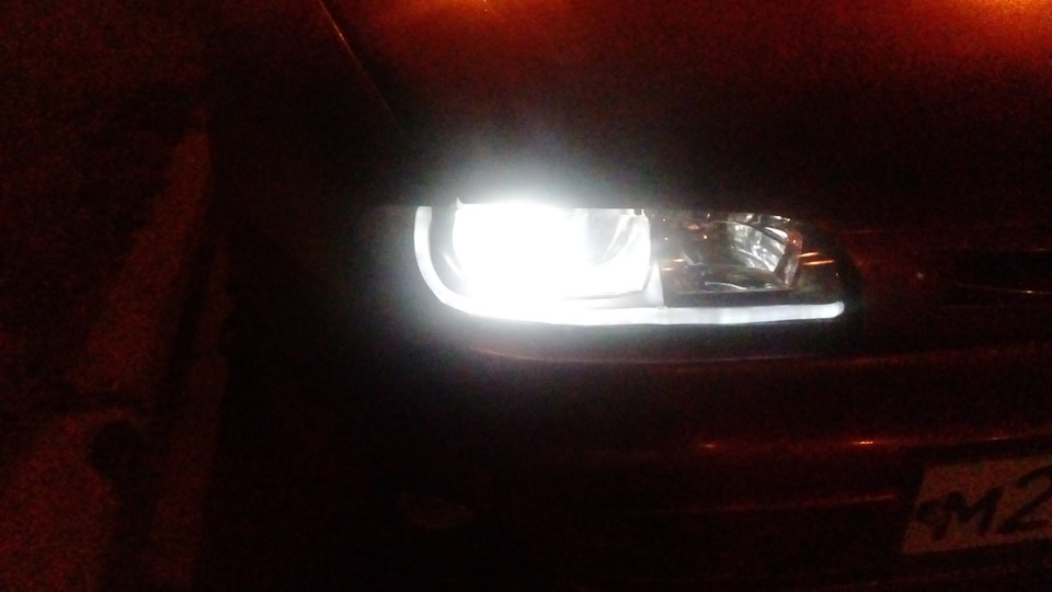 Светодиодные лампочки головного света. — FIAT Brava, 1,4 л, 1996 года ...