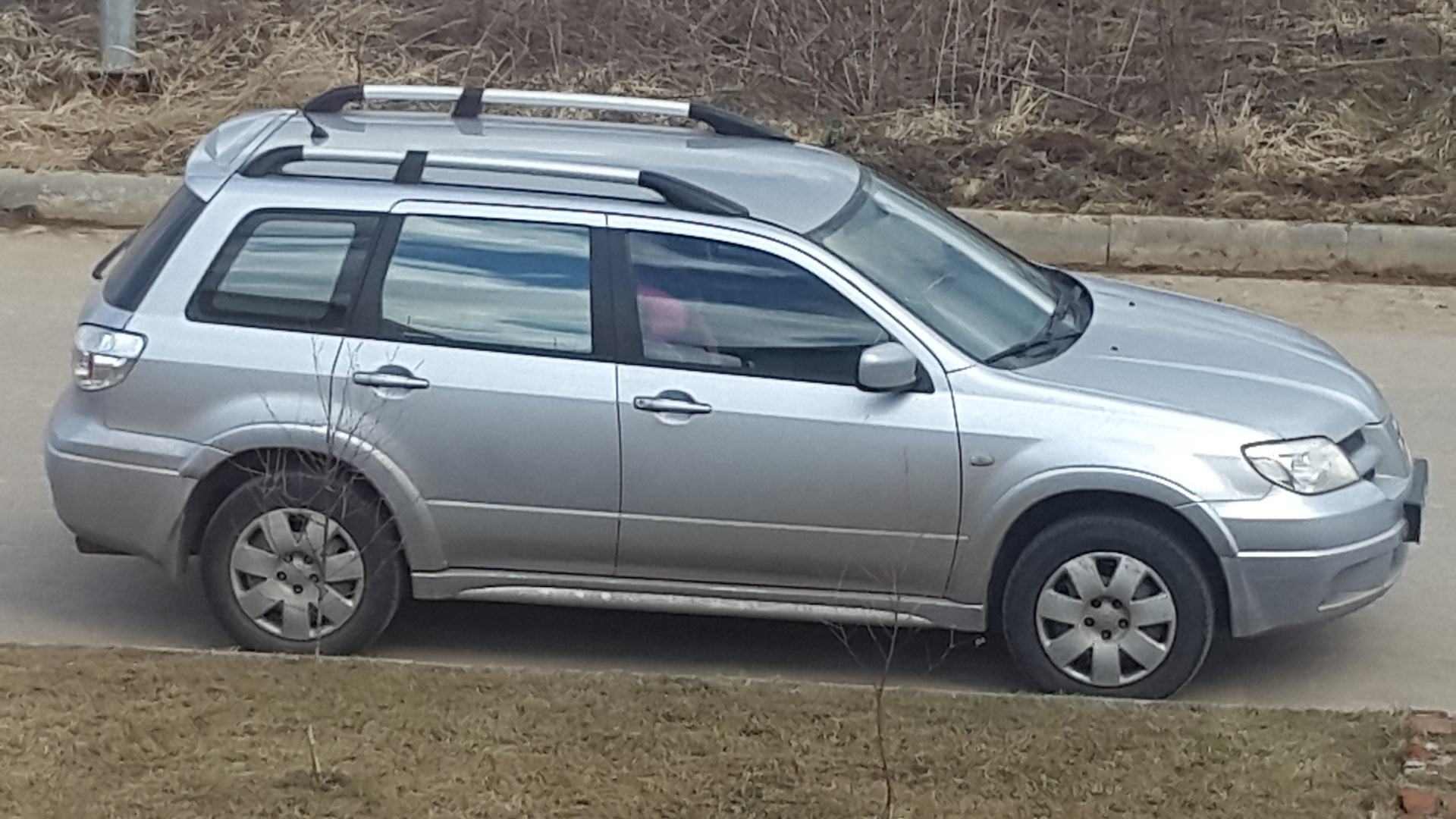 Mitsubishi Outlander (1G) 2.4 бензиновый 2007 | CU_W, CU5W, 4G69 на DRIVE2