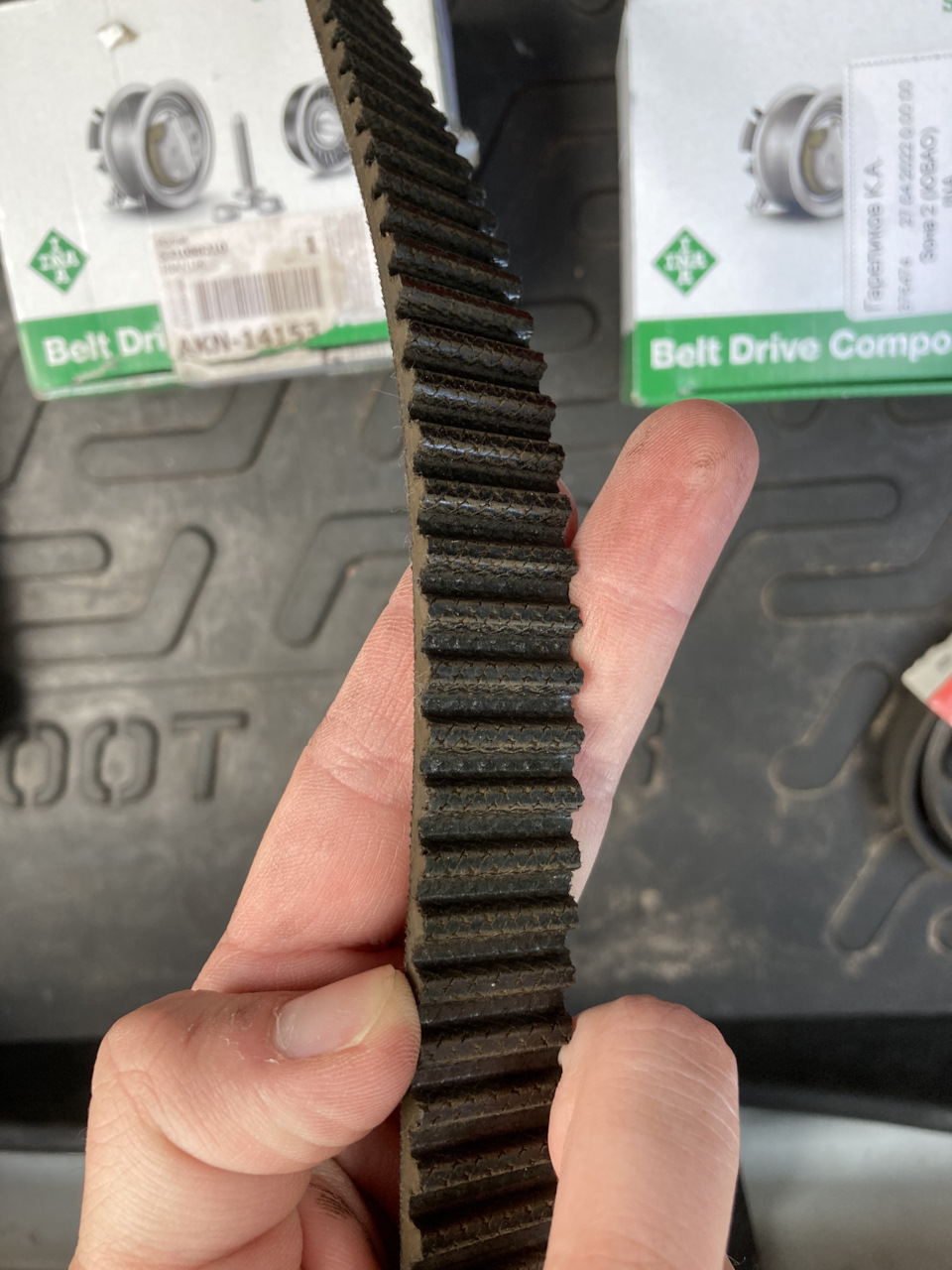 Большое ТО. Замена ремня и роликов ГРМ, приводного ремня. — Skoda Rapid ...