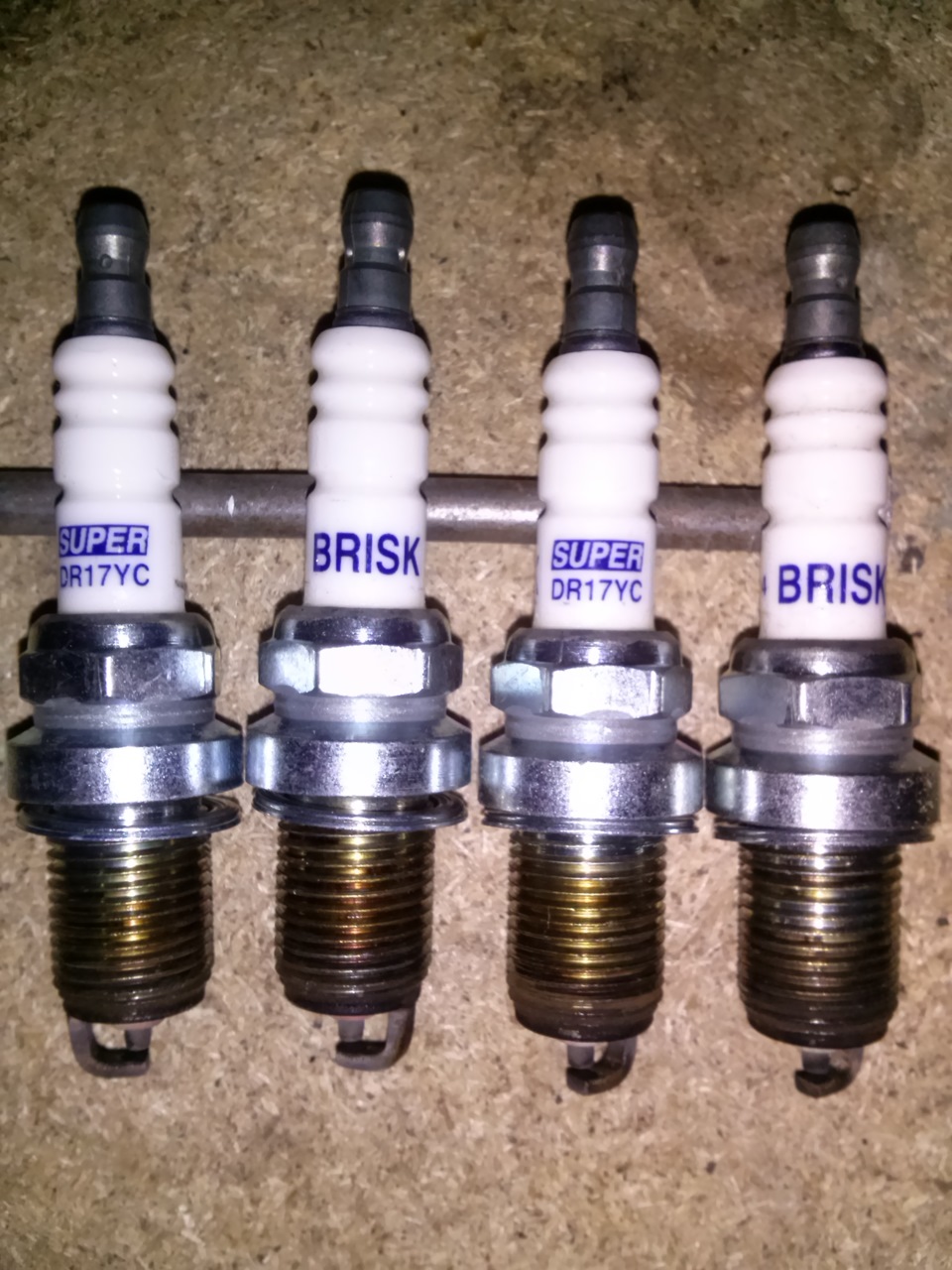 Свечи. — УАЗ Patriot, 2,7 л, 2014 года | запчасти | DRIVE2