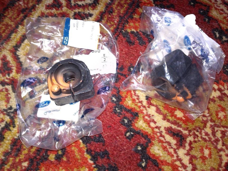 Ремонт задней подвески, замена рычагов. — Ford Focus Hatchback II, 1,8 ...