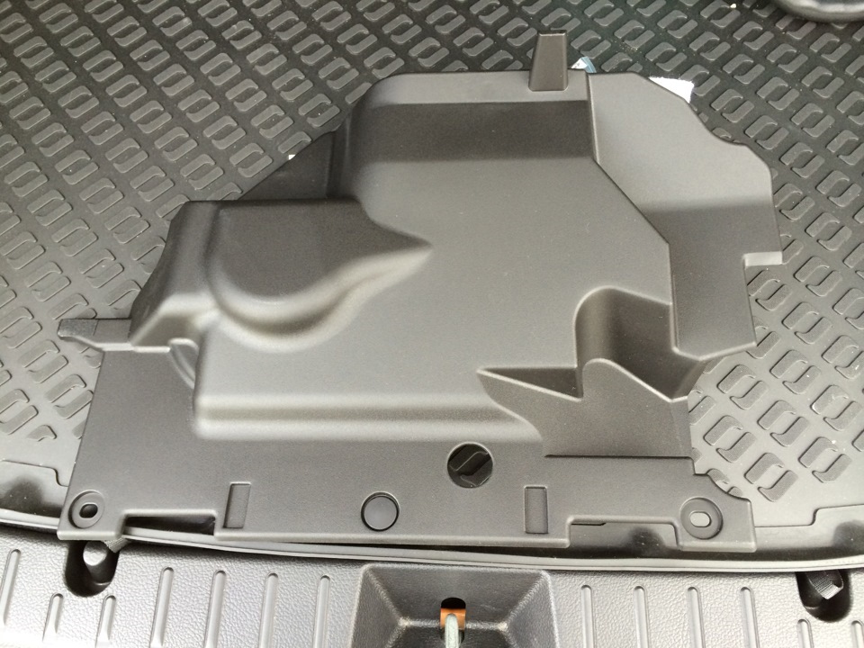 Установка звукоизолирующего кожуха под отделением для перчаток — Subaru ...