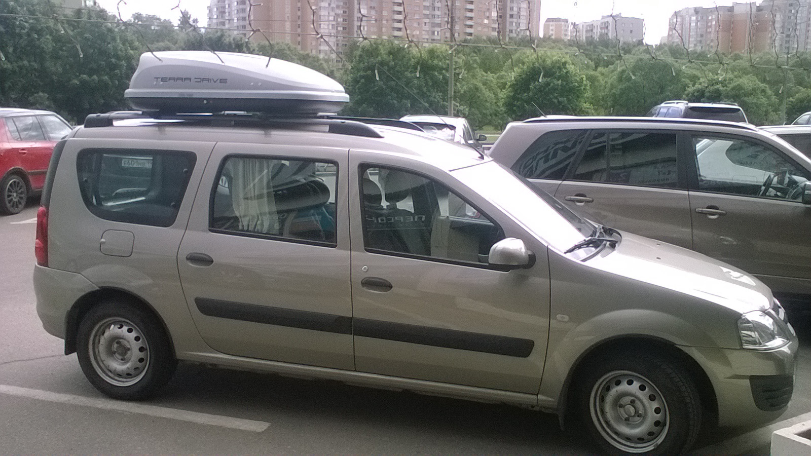 Рейлинги и поперечины спустя пару месяцев — Lada Ларгус, 1,6 л, 2014 ...
