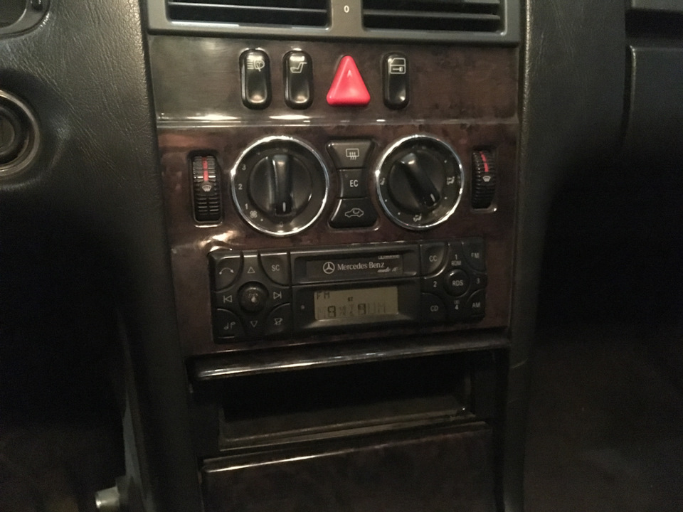 Audio 10 и моменты по проводке — Mercedes-Benz E-Class (W210), 2,8 л ...