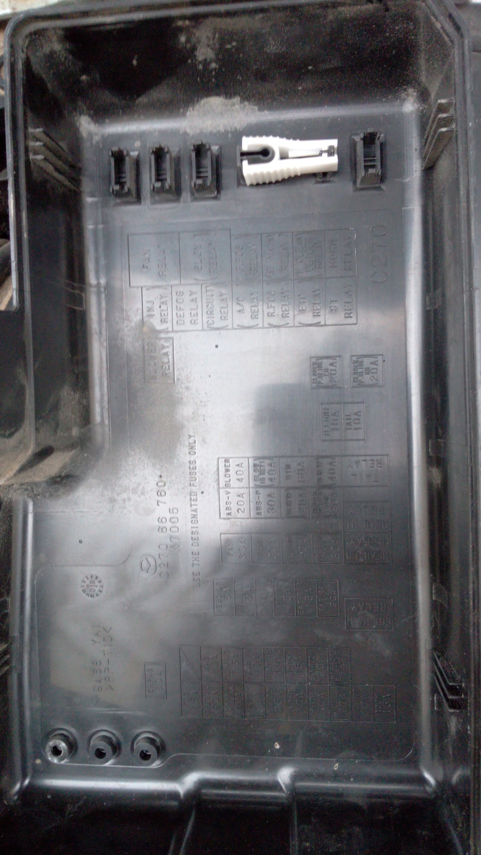 Расшифровка названий предохранителей — Mazda 5 (2G), 1,8 л, 2008 года ...