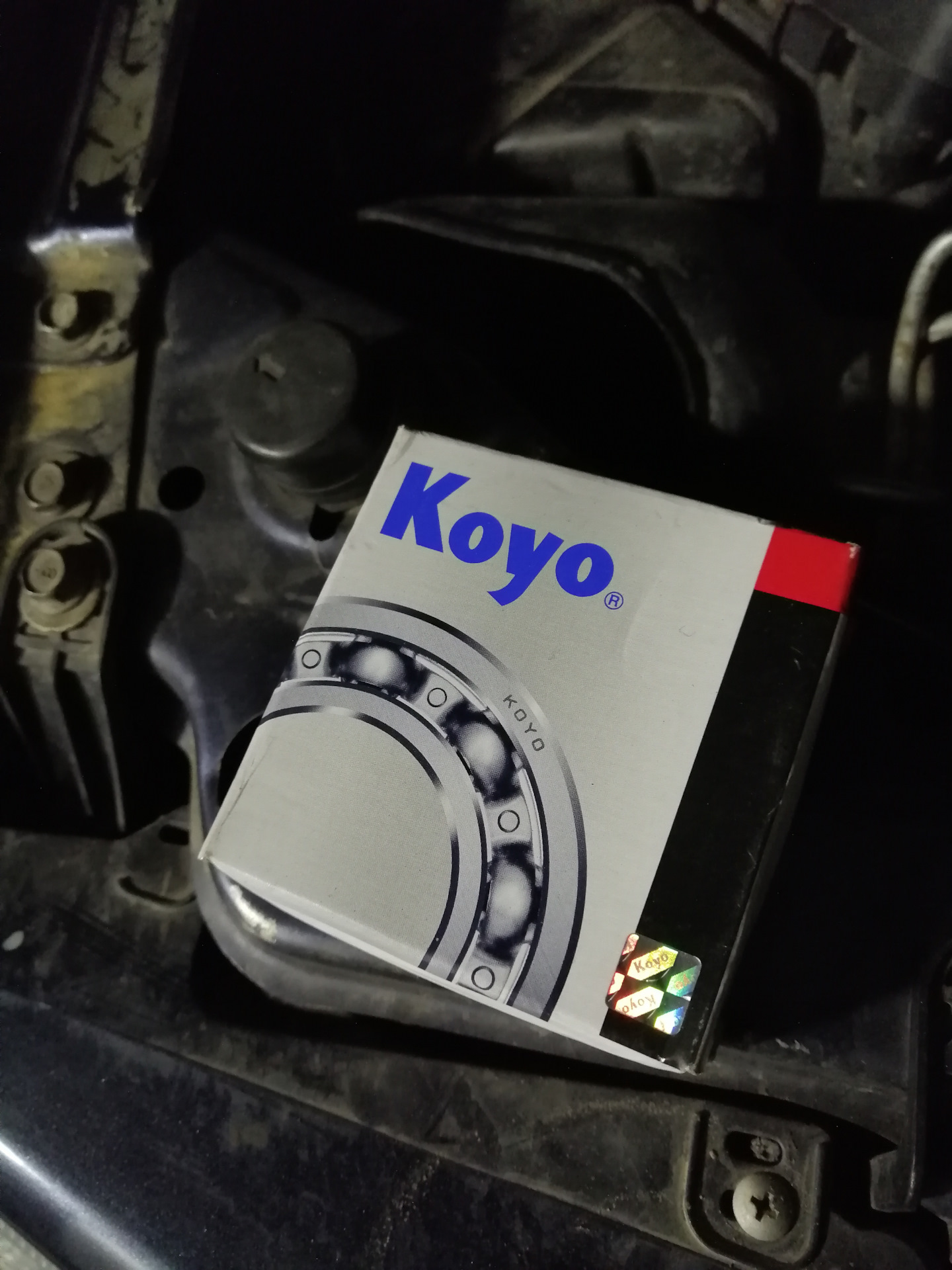 Ролики натяжителя ремней — Mitsubishi Pajero Sport (1G), 3 л, 2005 года ...