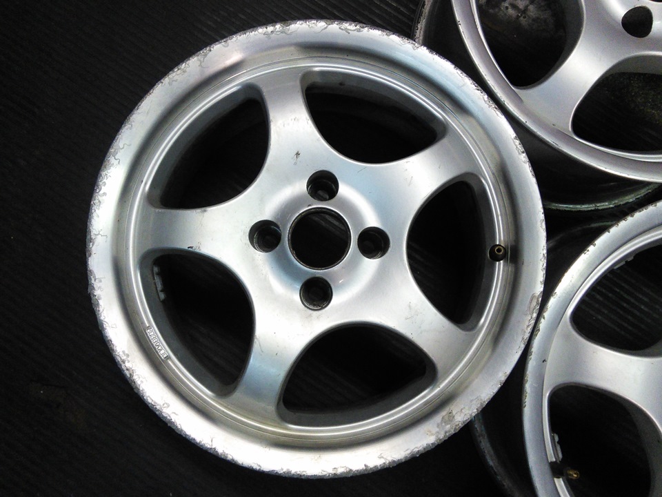 Schmidt Space Line 16" & Borbet T 15" — BMW 3 series (E30), 1,8 л, 1986 ...