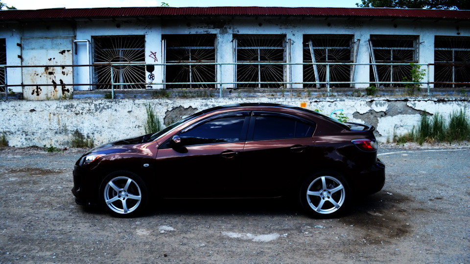 Mazda 3 (2G) BL 1.6 бензиновый 2012 | " Autumn Bronze" на DRIVE2