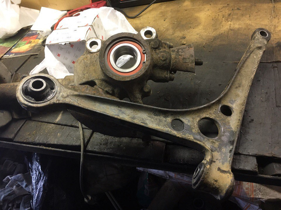 Вся передняя резинометаллика и подшипники. — Volkswagen Sharan (1G), 1 ...