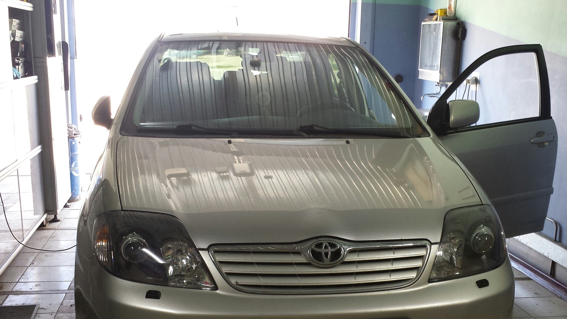 Toyota Corolla (120) 1.6 бензиновый 2005 | RF на DRIVE2