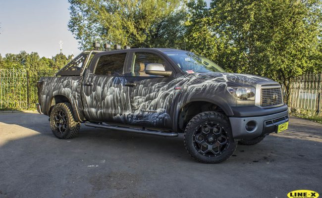 Красивая строгая тундра на крутых дисках из нашего магазина XD-Series ...