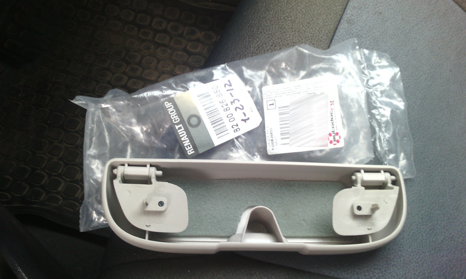 Ящик для очков от RENAULT — Daewoo Nexia (N150), 1,5 л, 2010 года ...