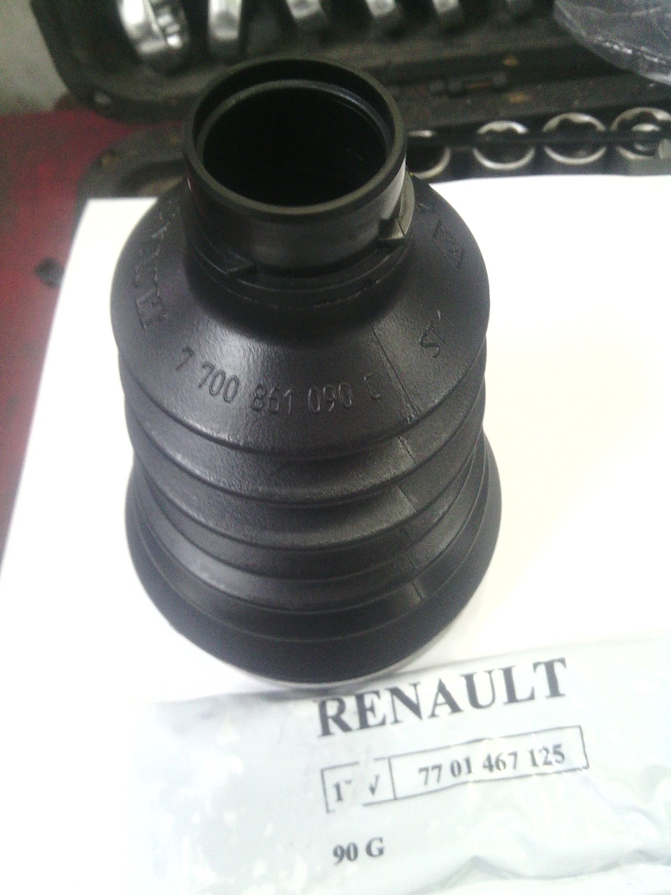 7701467125 Чехол полуоси (рез) RENAULT | Запчасти на DRIVE2