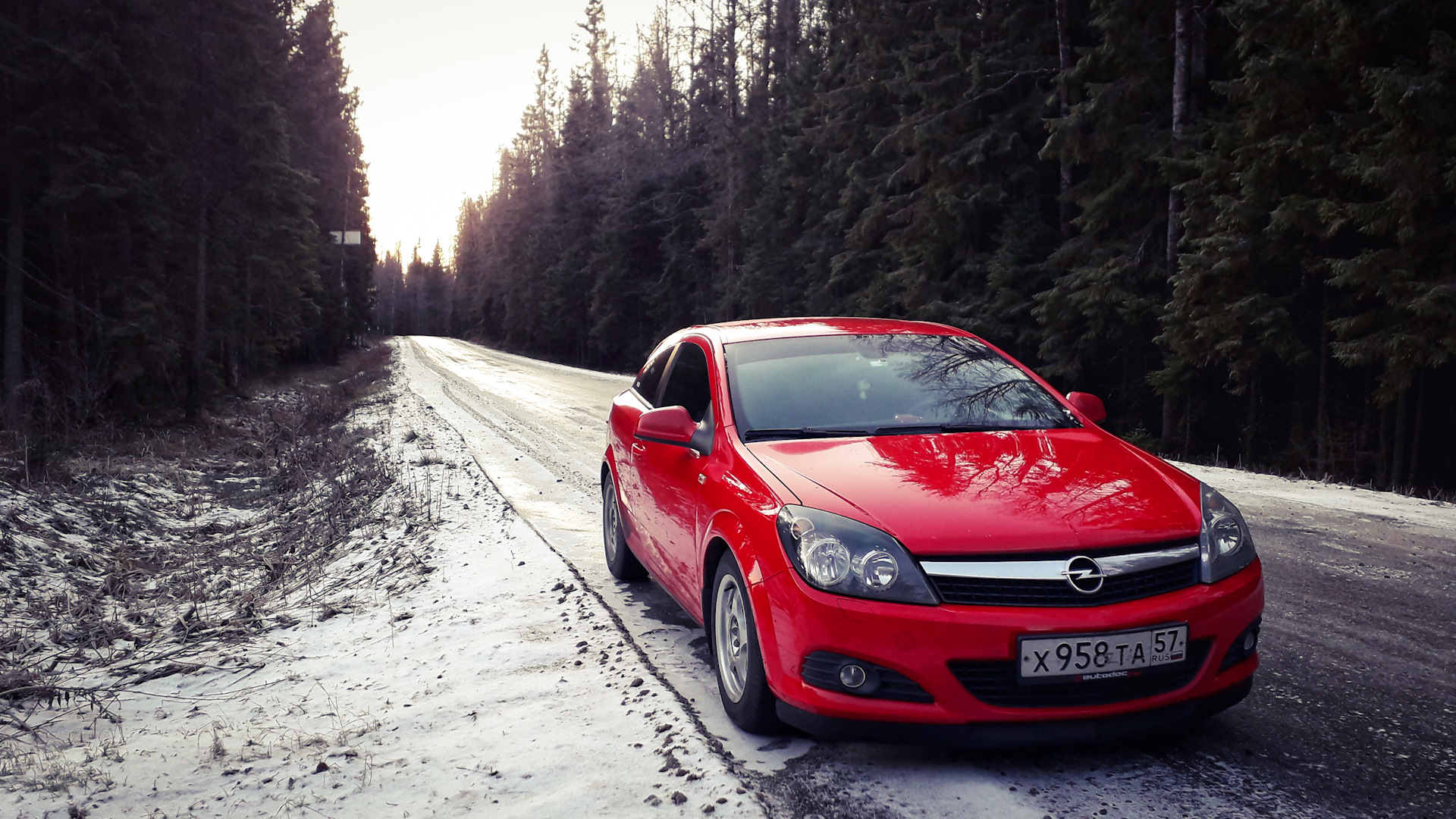 Opel Astra H GTC 1.6 бензиновый 2009 | Power Red 1 на DRIVE2