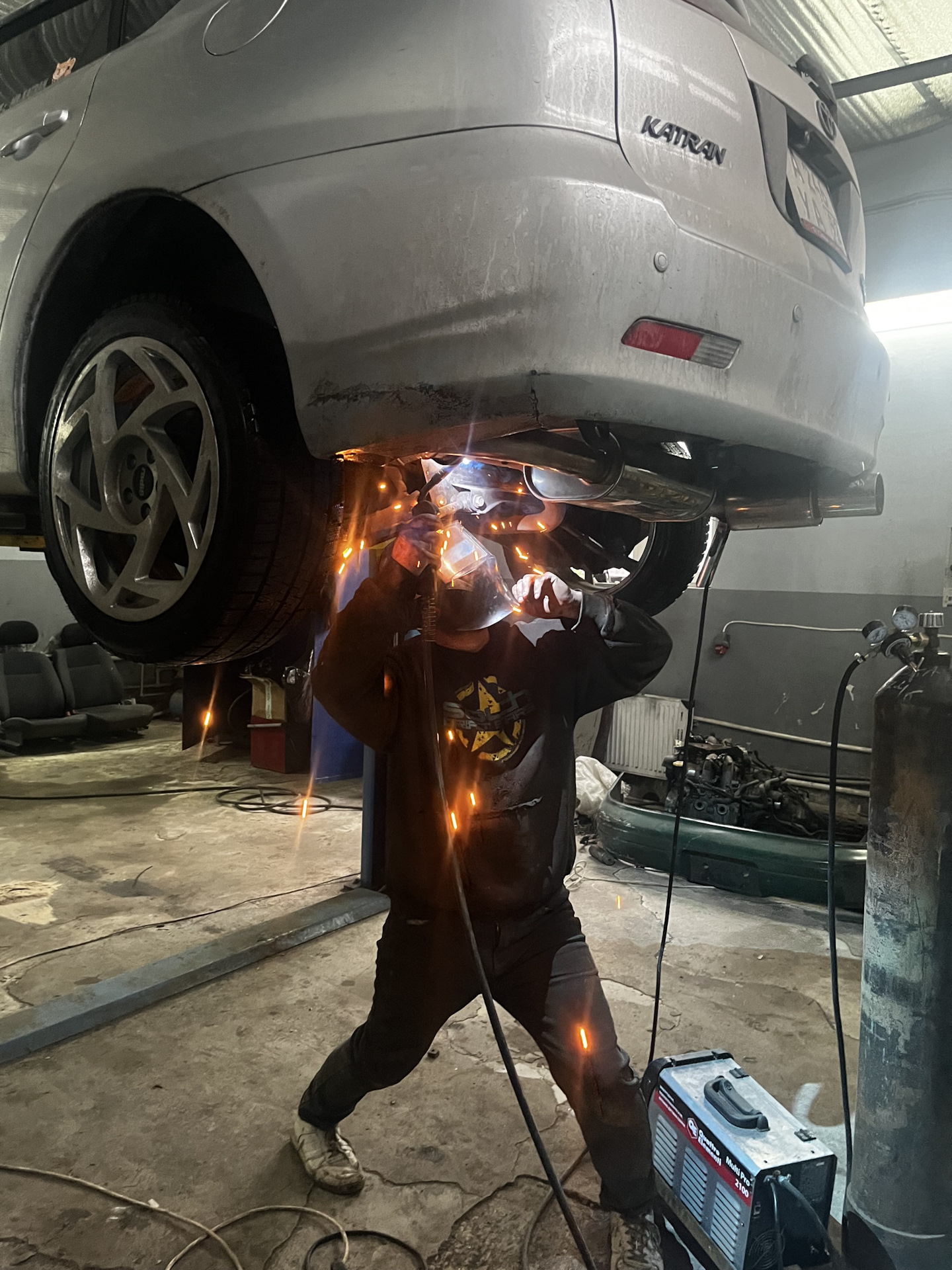 Боже храни HKS! — Toyota Caldina (241), 1,8 л, 2004 года | тюнинг | DRIVE2