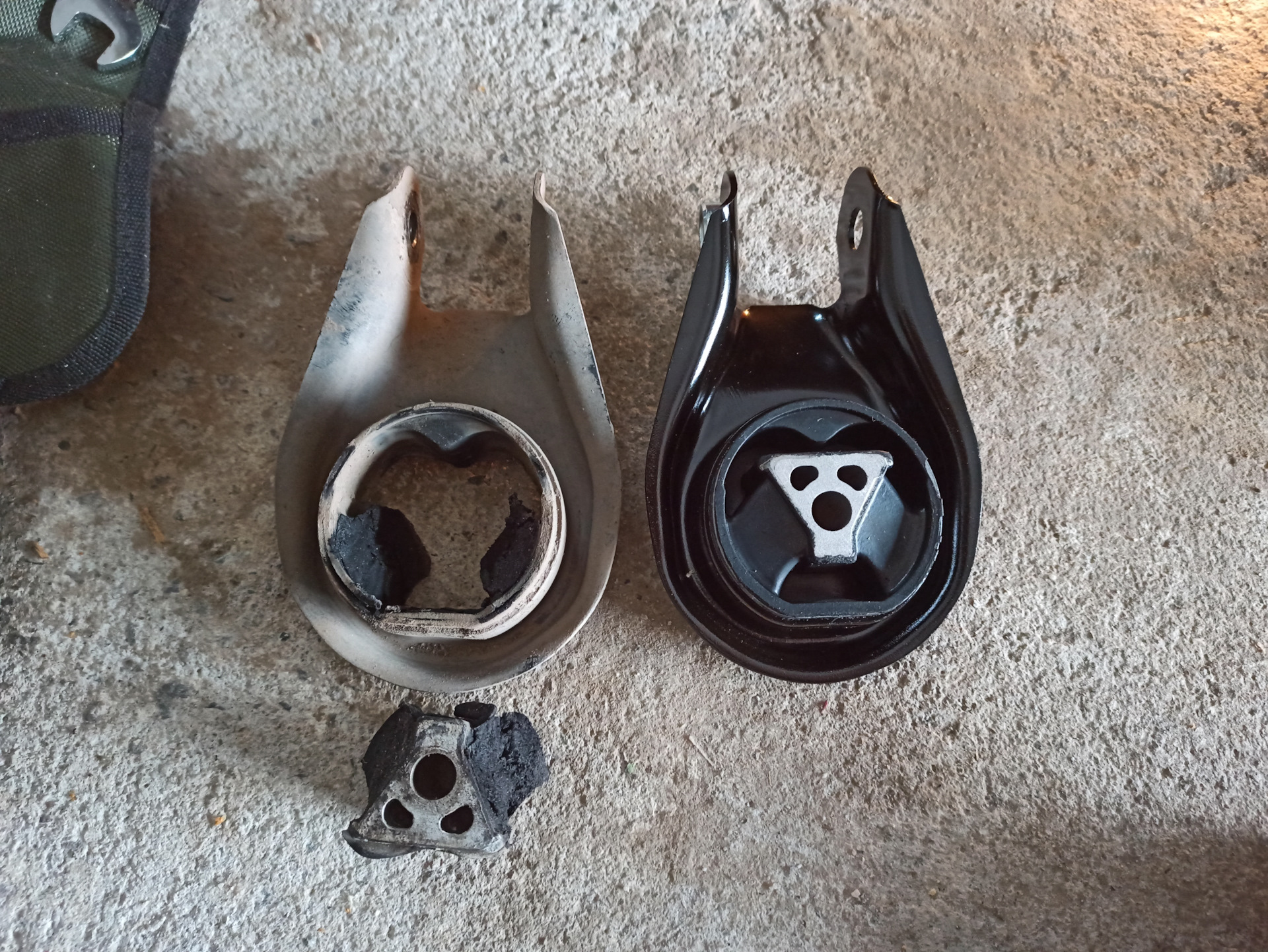 Задняя опора ДВС — Ford Focus Hatchback II, 1,8 л, 2007 года | своими ...