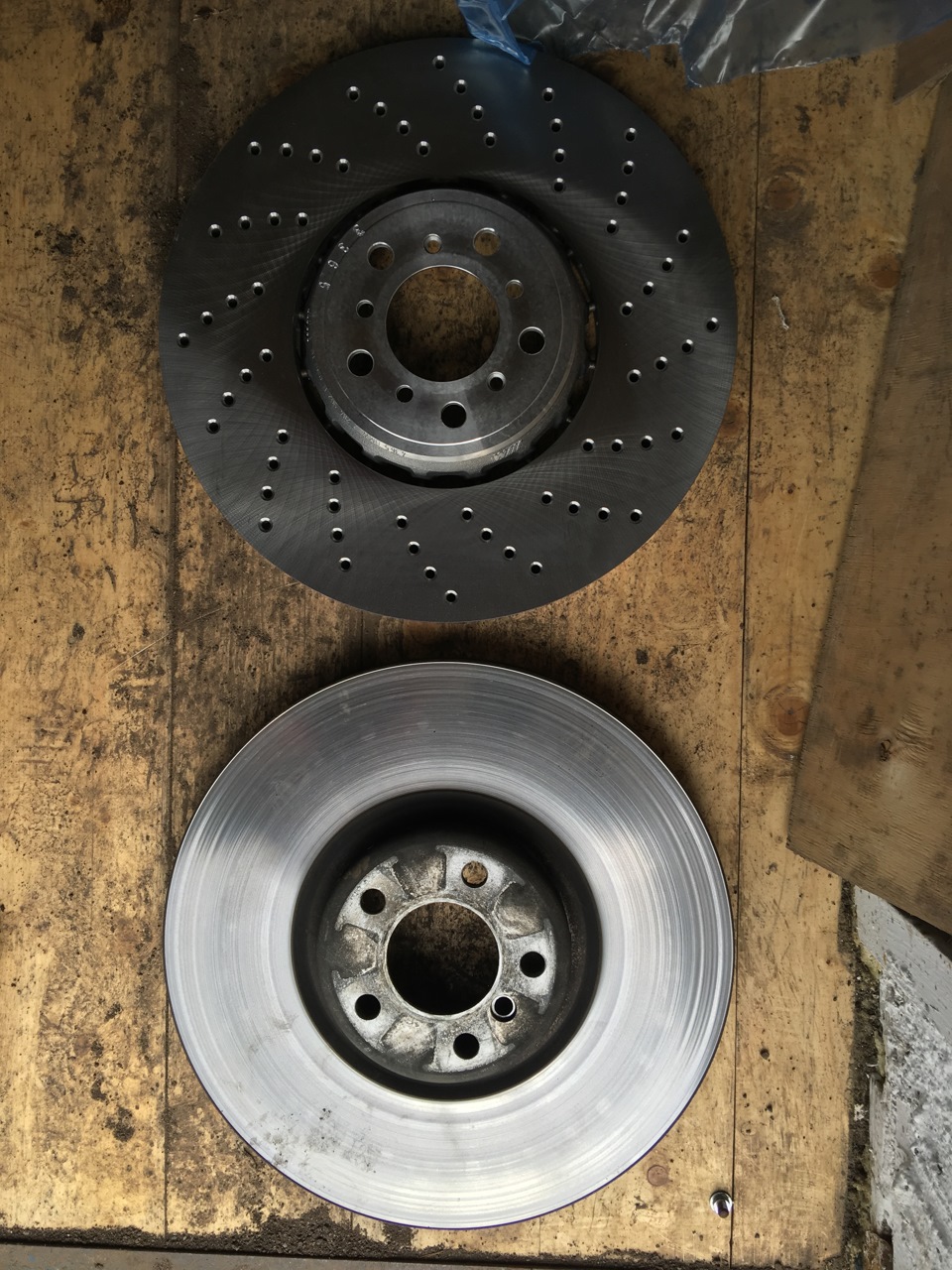 Замена тормозных дисков — BMW X5 (E70), 3,5 л, 2009 года | тюнинг | DRIVE2