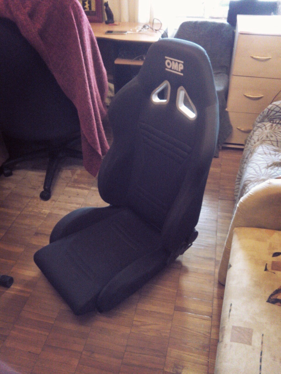 Сиденье OMP Strada — Mercedes-Benz C-class (W202), 1,8 л, 1998 года | тюнинг | DRIVE2