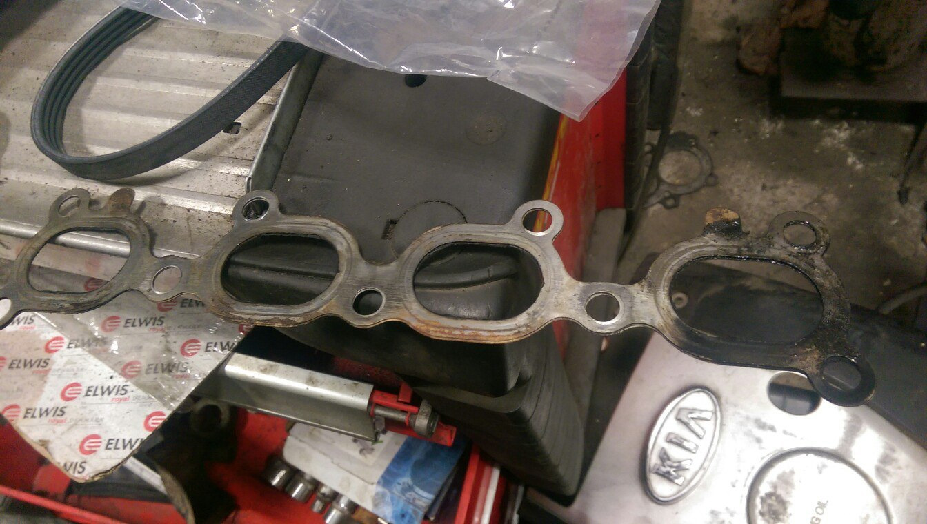 Пробило прокладку головки блока — KIA Sportage (1G), 2 л, 2000 года ...