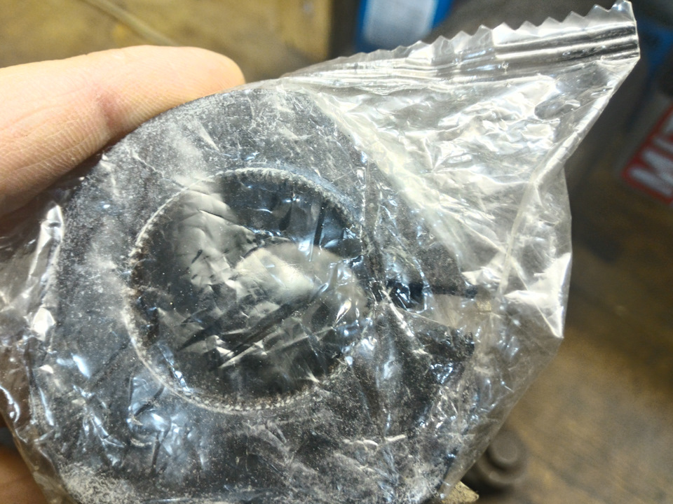 MR554271 Втулка стабилизатора Mitsubishi | Запчасти на DRIVE2