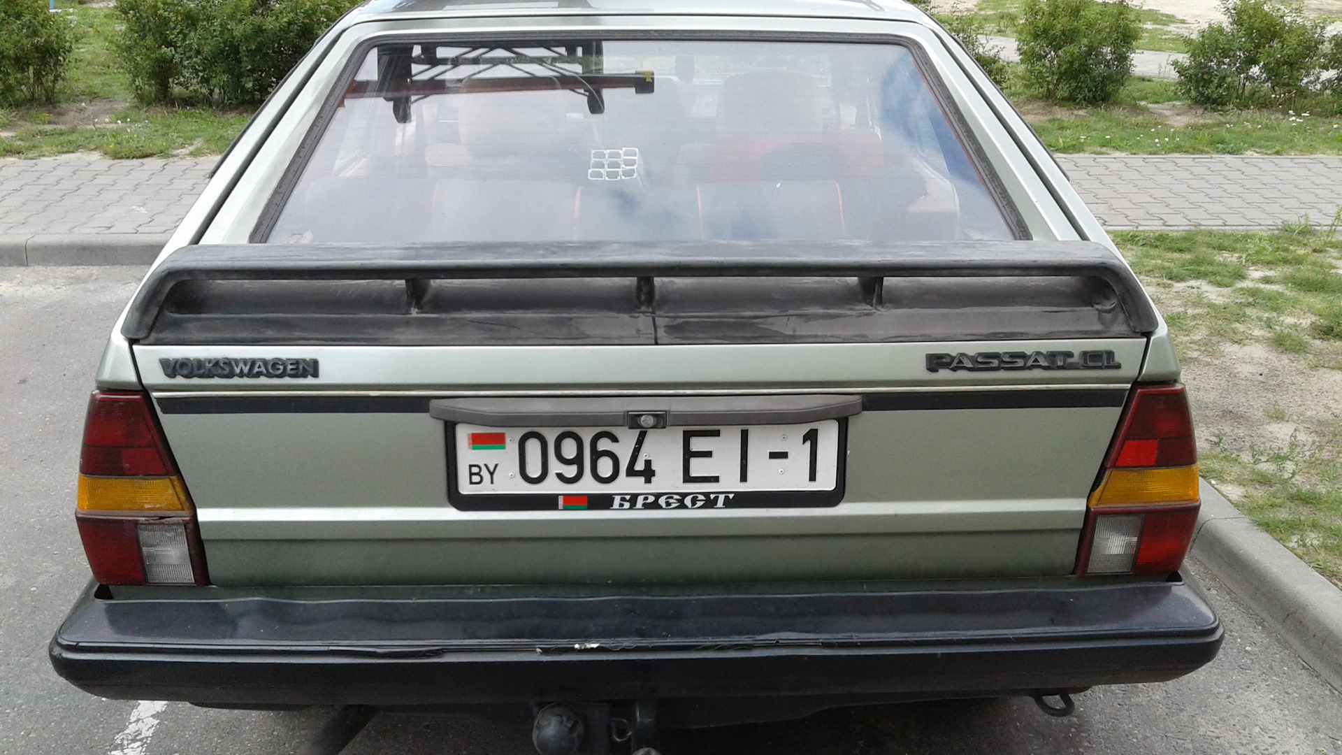 спойлер от Volkswagen Passat CARAT — Volkswagen Passat B2, 1,3 л, 1983 ...