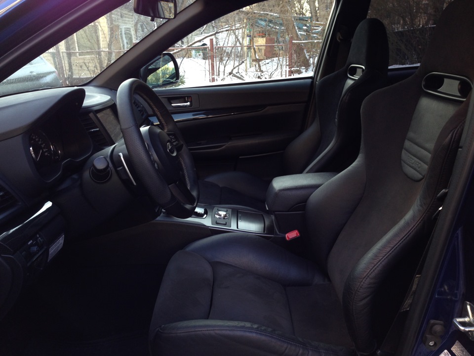 №42 — Интерьер: пассажирское сидение Recaro Sport Topline — Subaru ...