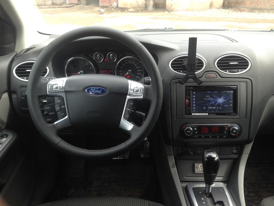 Руль Фм 4 — Ford Focus Hatchback II, 2 л, 2009 года | тюнинг | DRIVE2