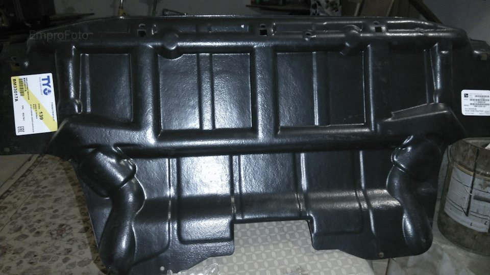 26. Ставим защиту под радиатор — BMW X5 (E53), 3 л, 2001 года | своими ...