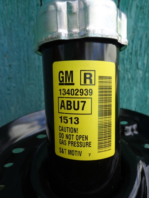 13402939 Стойка передняя правая с амортизатором / Chevrolet Cruze 10 ...