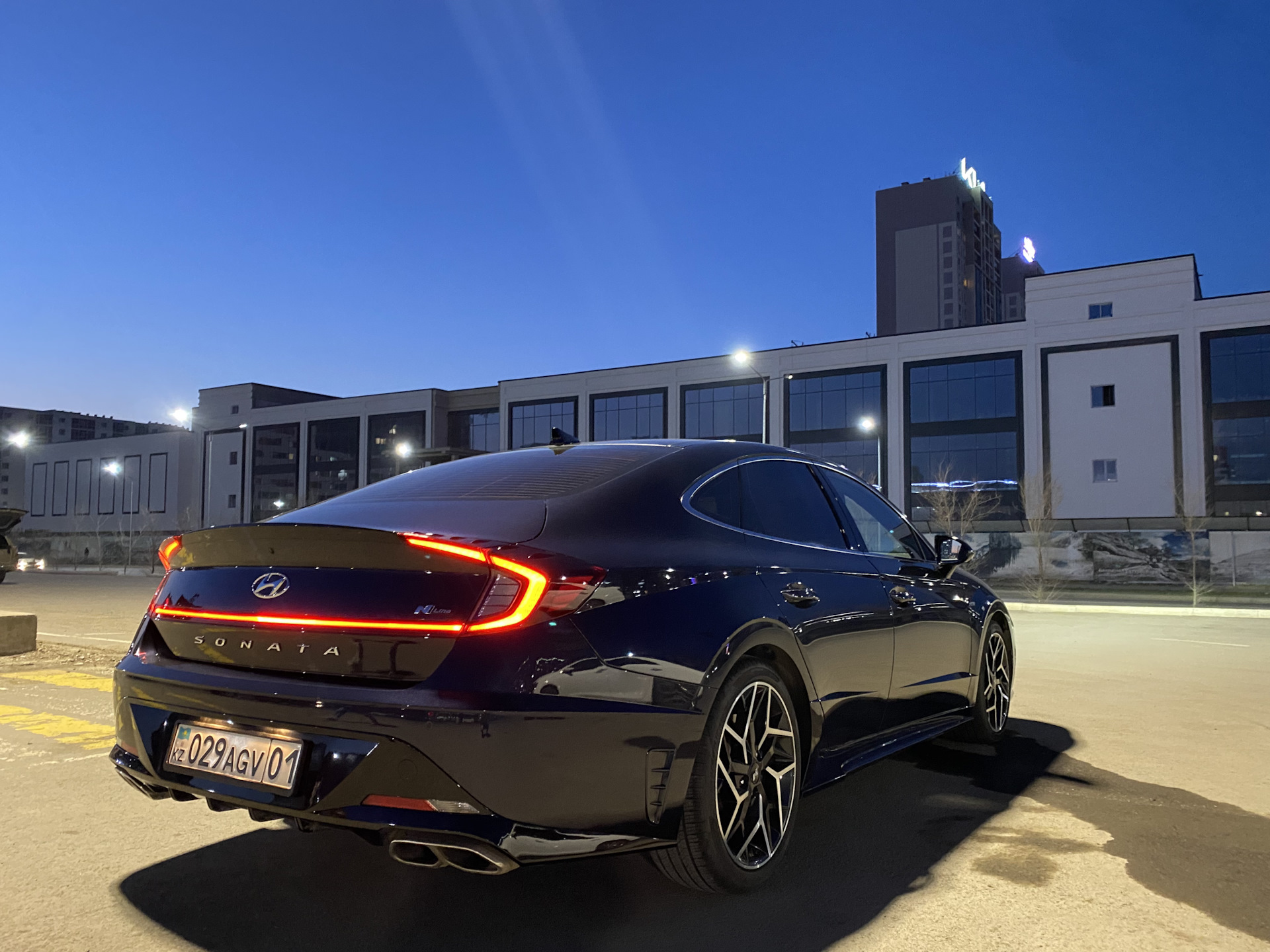Этот цвет — Hyundai Sonata VIII (DN8), 2,5 л, 2021 года | фотография ...