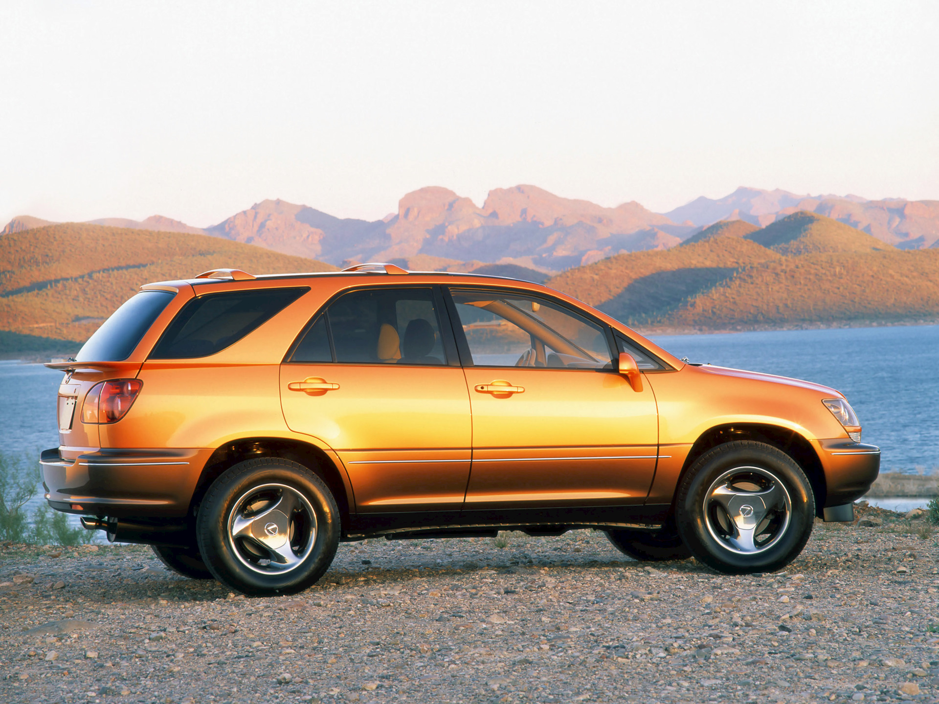 1997 Lexus SLV Concept (RX300) — Lexus RX (1G), 3 л, 2000 года ...