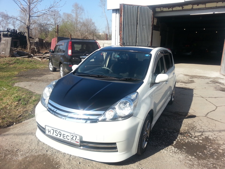 Обклейка Черным Глянцем) эффект панорамной крыши! — Nissan Note (1G), 1 ...