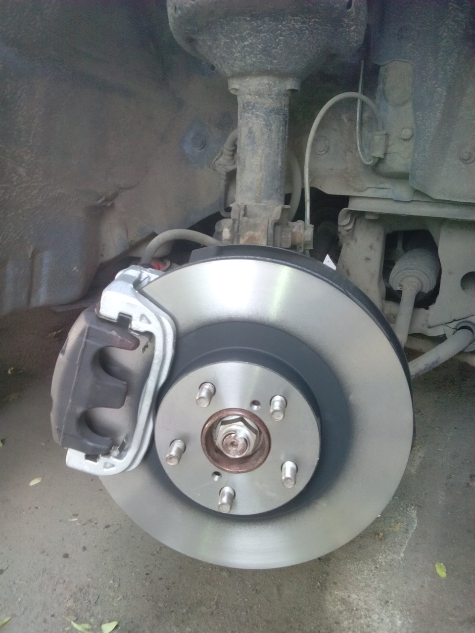 Замена дисков и покраска — Subaru Legacy (BL/BP), 2 л, 2006 года ...