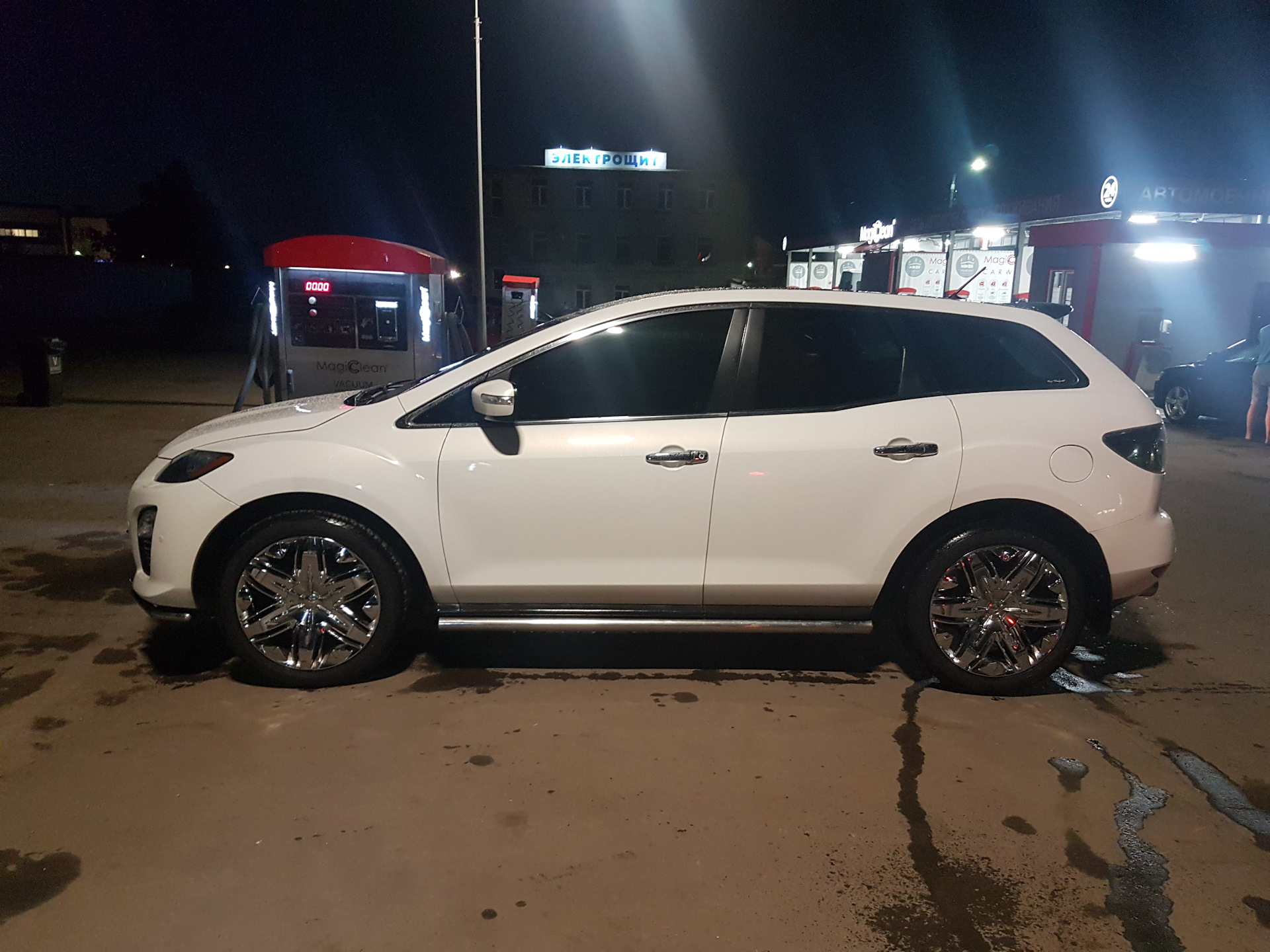 Вечерние покатушки по ночной Туле перед переобувкой — Mazda CX-7, 2,5 л, 2011 года | просто так ...