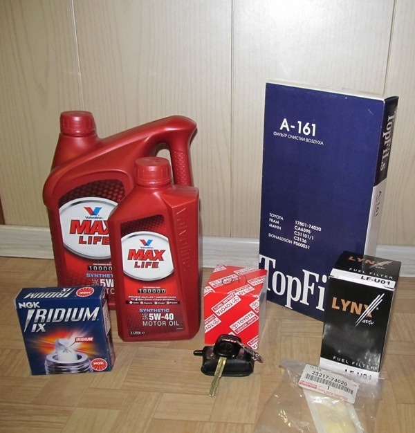 1780178020 Фильтр воздушный TOYOTA DYNA J05# N04C-T 15B TOYOTA LEXUS ...