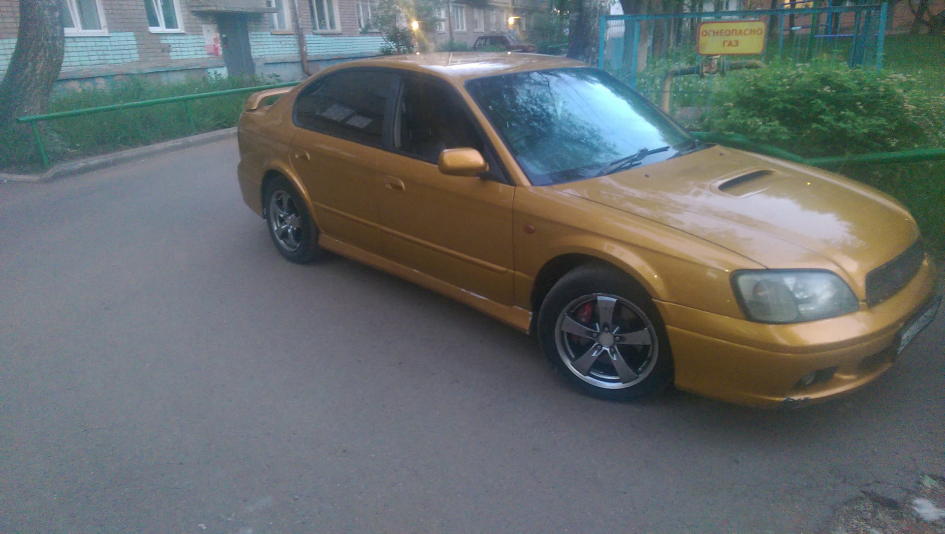 четкий у нее попец😜 — Subaru B4 Be 2 л 1999 года кузовной ремонт