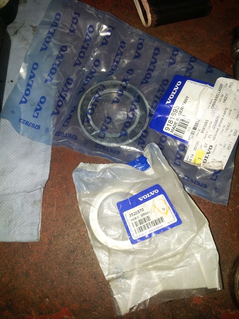 9181693 Подшипник, приводной вал Volvo | Запчасти на DRIVE2